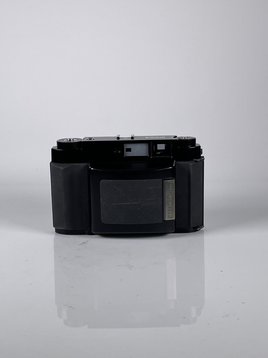 Medium Format Cameras – Cardinal Camera Used