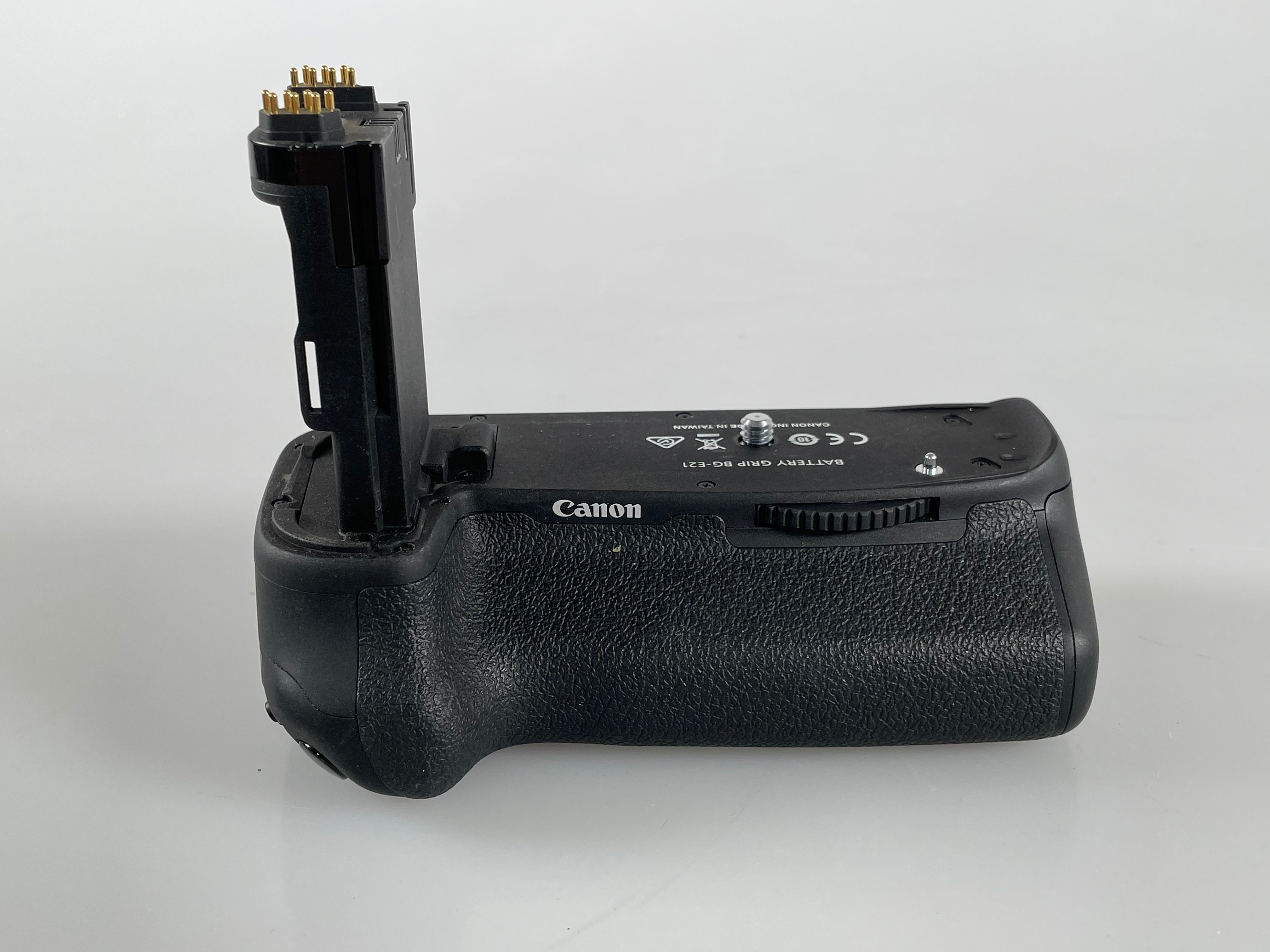 Collections – Cardinal Camera Used